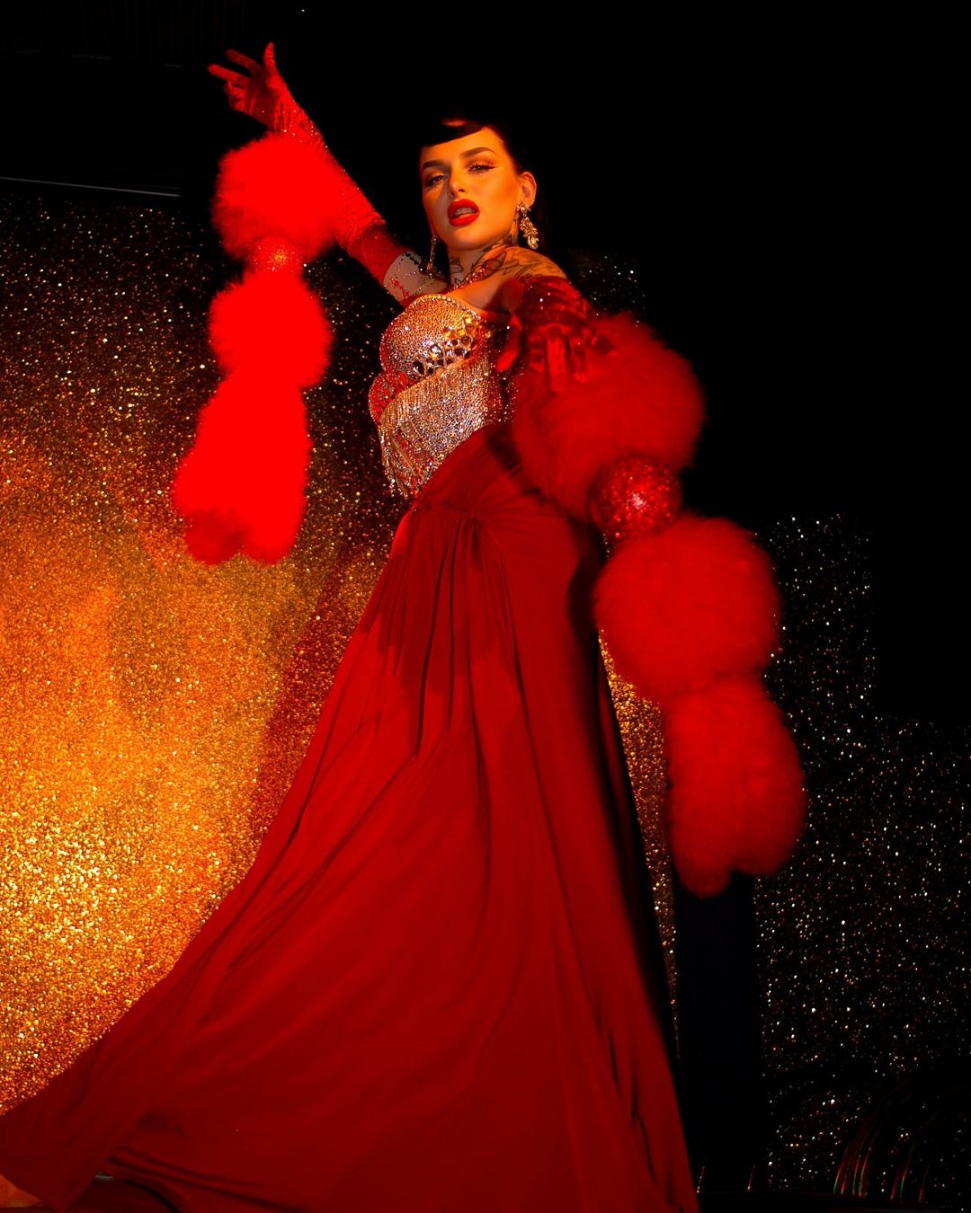 Burlesque Shows for Gentlemen's Club